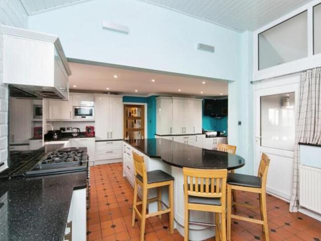 For Sale 4 Bedroom Bungalow Holywell Flintshire DS99571846
