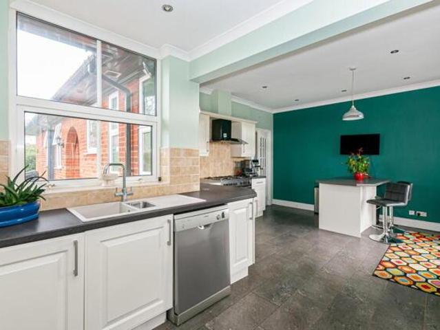 For Sale 4 Bedroom Bungalow Hornsea East Riding Of Yorkshire DLS101316346