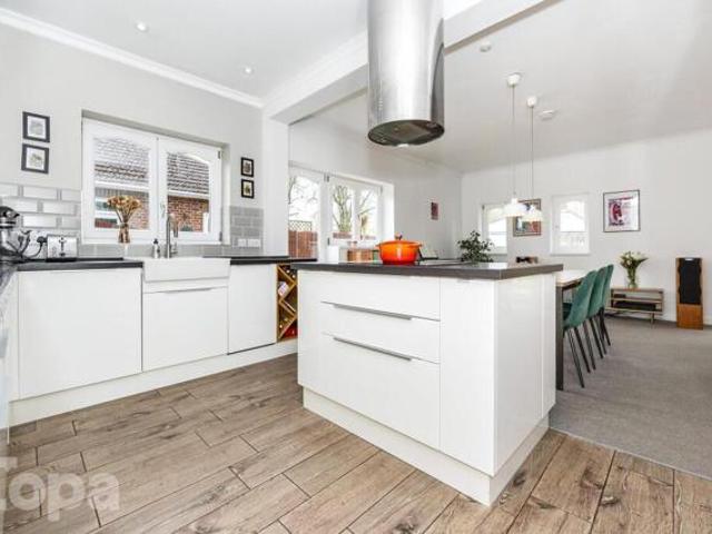For Sale 4 Bedroom Bungalow Londres Greater London DS101856005
