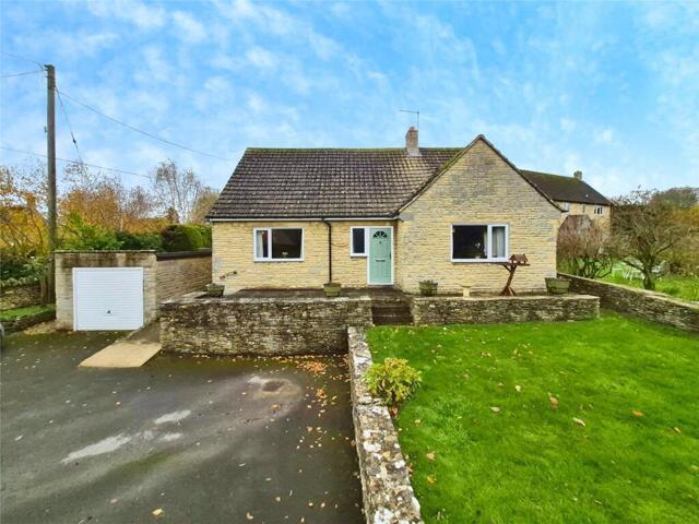 For Sale 4 Bedroom Bungalow Lechlade Gloucestershire DS101025567