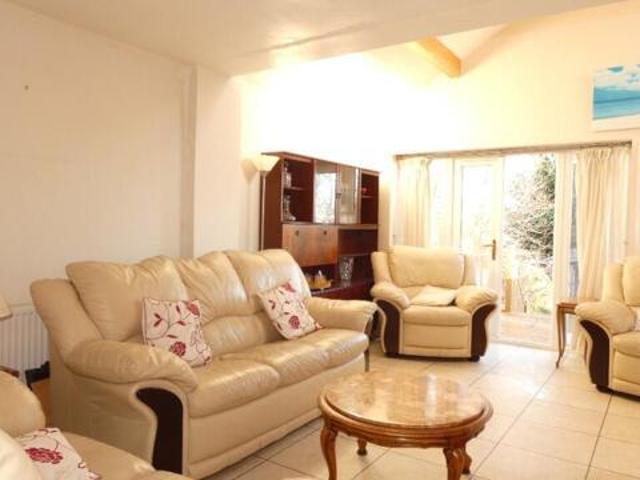 For Sale 4 Bedroom Bungalow Leeds Leeds DS99161584