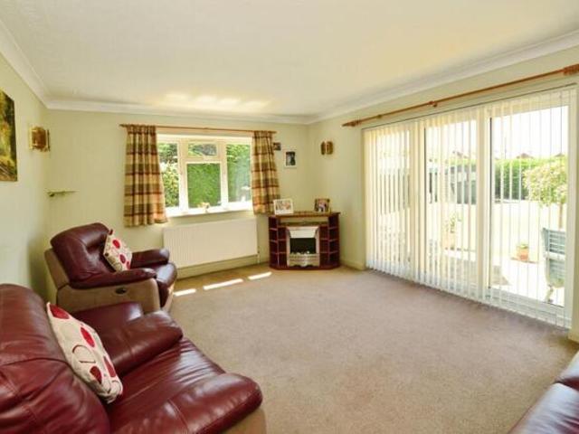 For Sale 4 Bedroom Bungalow New Romney Kent DS98204773
