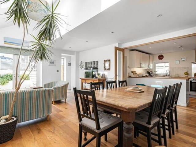 For Sale 4 Bedroom Bungalow NEWTON FERRERS NEWTON FERRERS DLS100987846