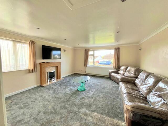 For Sale 4 Bedroom Bungalow Saundersfoot Pembrokeshire DLS99895670