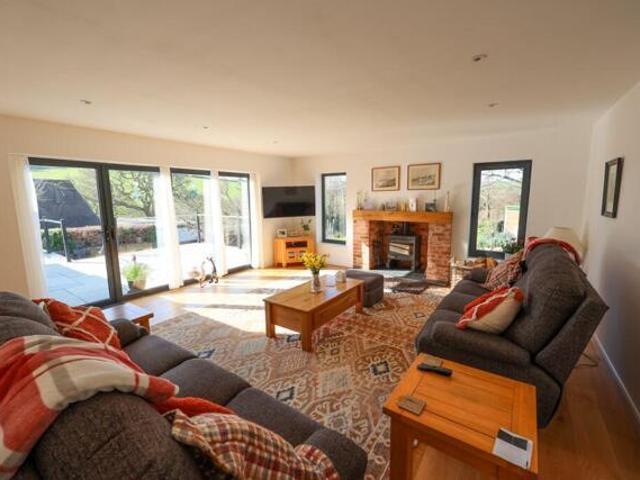 For Sale 4 Bedroom Bungalow Saint Austell Cornwall DLS101060023