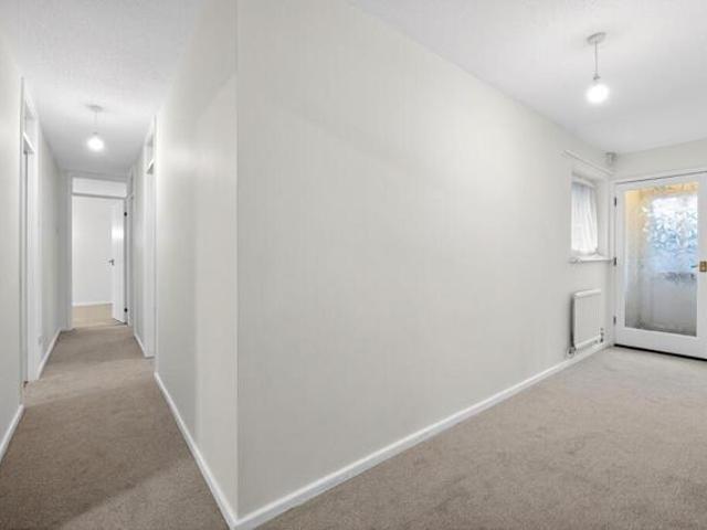 For Sale 4 Bedroom Bungalow Peterborough Peterborough DS99608577