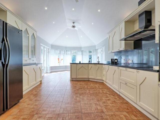 For Sale 4 Bedroom Bungalow Rayleigh Essex DLS99161655
