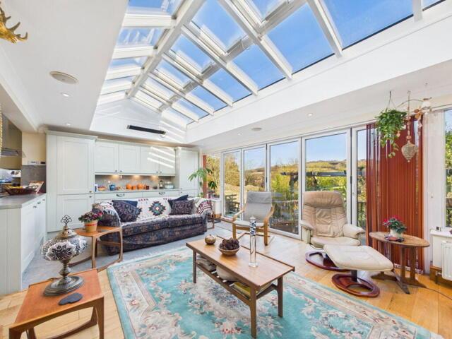 For Sale 4 Bedroom Bungalow Worthing West Sussex DLS98765842