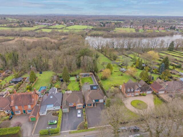 For Sale 4 Bedroom Bungalow Warwickshire Warwickshire DLS101316538
