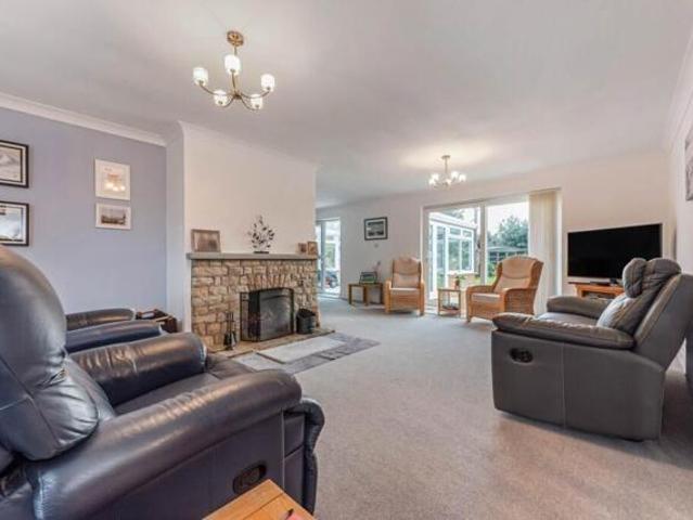 For Sale 4 Bedroom Bungalow West Sussex West Sussex DS99641907