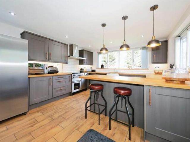 For Sale 4 Bedroom Bungalow Wheaton Aston Wheaton Aston DLS99437152