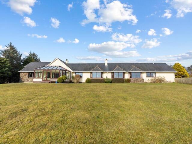For Sale 4 Bedroom Bungalow Wigan Greater Manchester DLS98503829