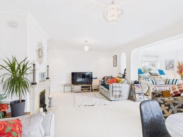 For Sale 4 Bedroom Bungalow Truro Cornwall DS100578960