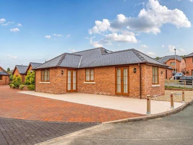 For Sale 4 Bedroom Bungalow Tregynon Tregynon DLS98335702