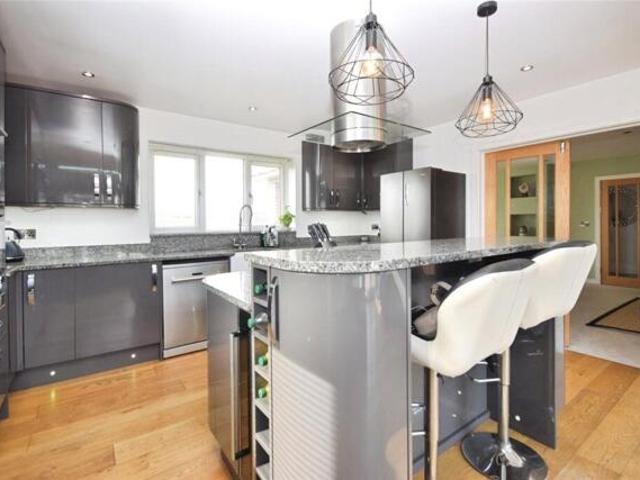For Sale 4 Bedroom Bungalow Tywyn Gwynedd DLS98969011