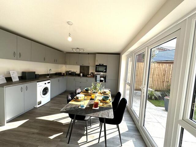 For Sale 4 Bedroom House Coalville Leicestershire DS101931551