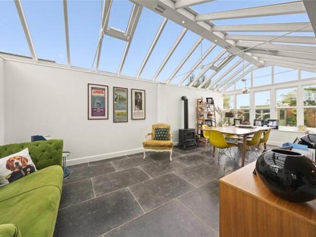 For Sale 4 Bedroom House Cobham Surrey DS100733876