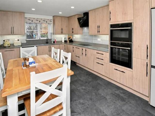 For Sale 4 Bedroom House Corby Northamptonshire DLS98612266