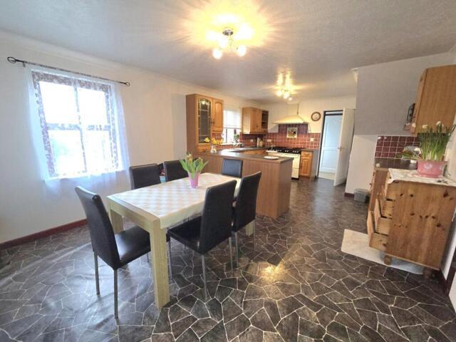 For Sale 4 Bedroom House Cornwell Oxfordshire DLS100786749