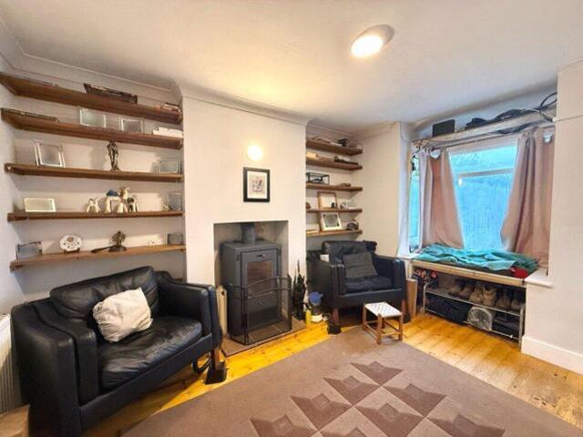 For Sale 4 Bedroom House Camberley Surrey DS101892420