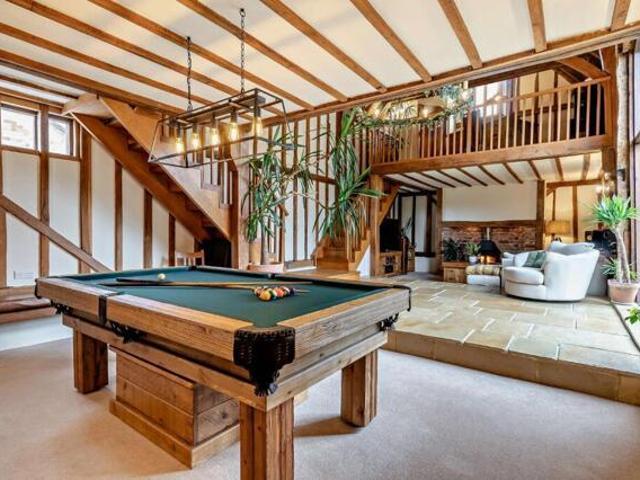 For Sale 4 Bedroom House Cambridge Cambridge DLS100398146