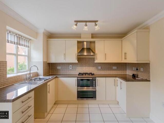 For Sale 4 Bedroom House Cambridge Cambridgeshire DLS99380977