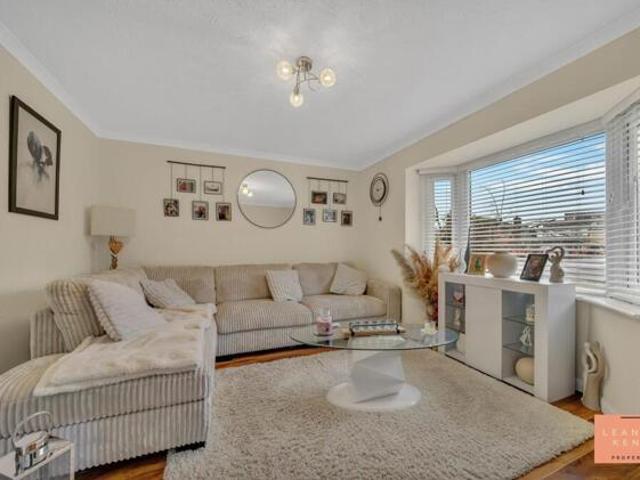 For Sale 4 Bedroom House Cardiff Cardiff DLS98834563