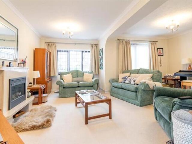 For Sale 4 Bedroom House Cardiff Cardiff DLS99773750