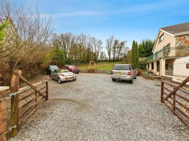 For Sale 4 Bedroom House Carmarthen Carmarthenshire DS100578844