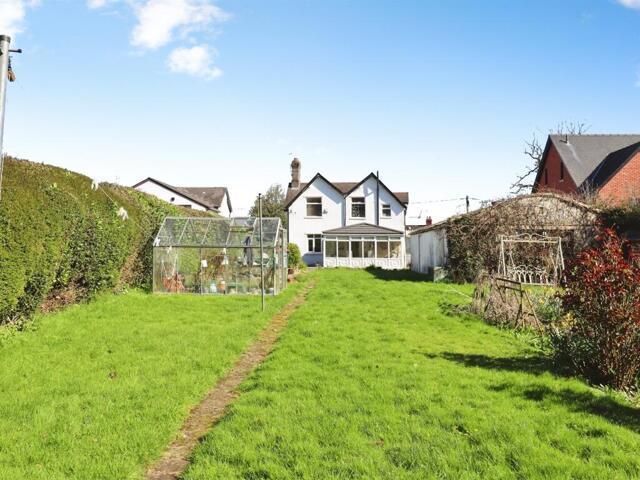 For Sale 4 Bedroom House Castleton Derbyshire DS100988020