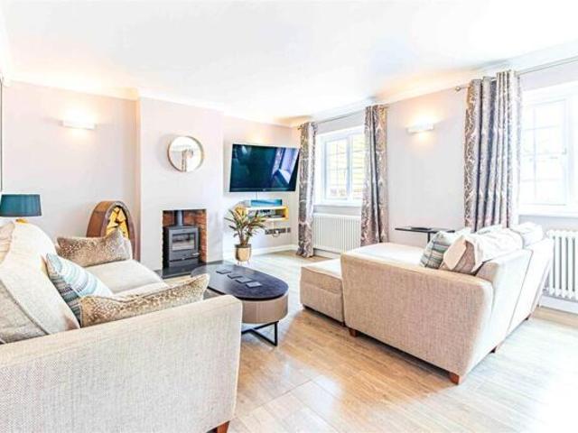 For Sale 4 Bedroom House Central Bedfordshire Central Bedfordshire DLS98930008