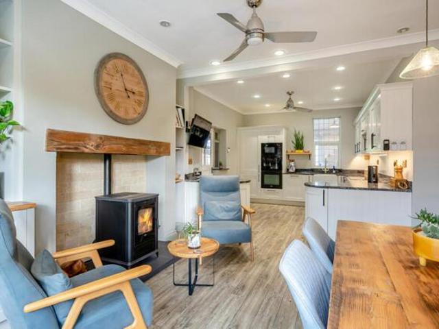 For Sale 4 Bedroom House Chadwick End Chadwick End DS99092789