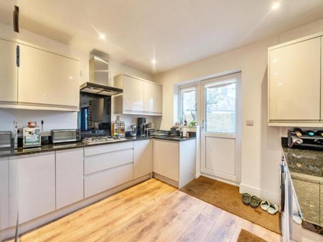 For Sale 4 Bedroom House Chapel Allerton Leeds DLS98765747