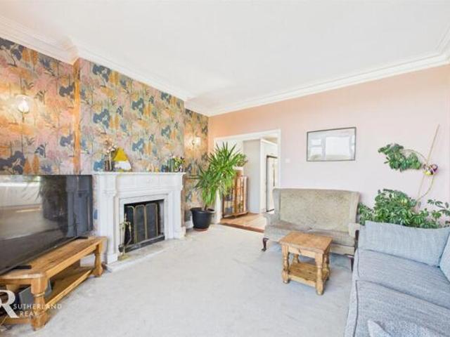For Sale 4 Bedroom House Chapel En Le Frith Derbyshire DLS100685233