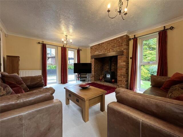 For Sale 4 Bedroom House Chatham Medway DLS98545691