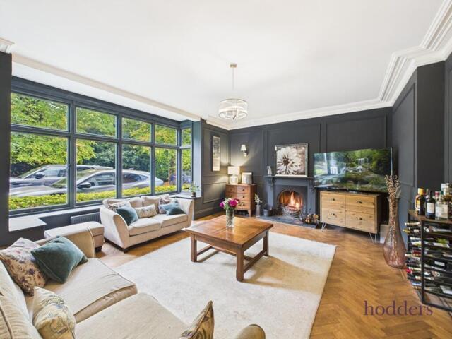 For Sale 4 Bedroom House Chertsey Surrey DS100158587