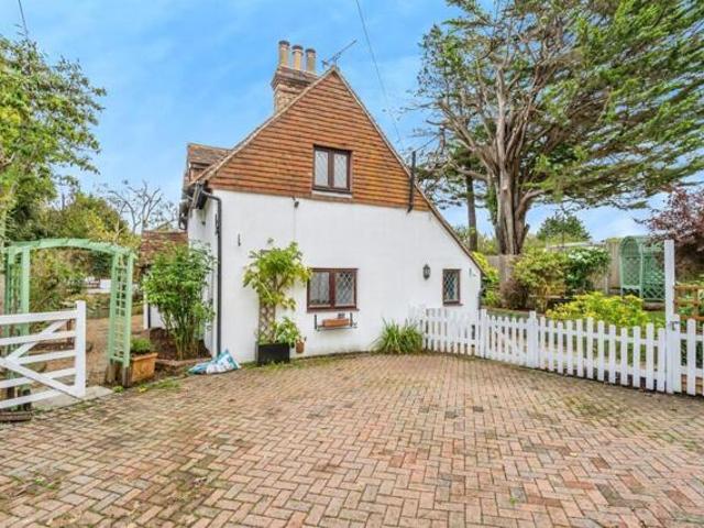 For Sale 4 Bedroom House Chichester West Sussex DLS100456521