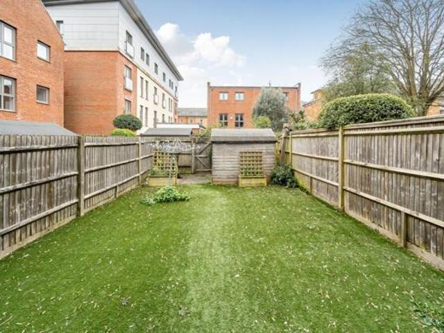 For Sale 4 Bedroom House Chichester West Sussex DLS101677365