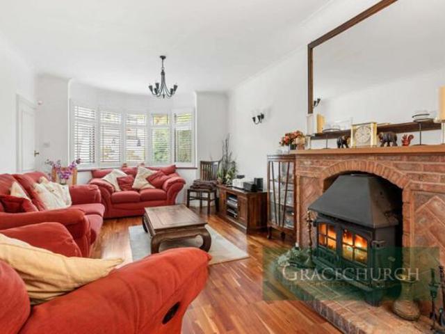 For Sale 4 Bedroom House Chingford Greater London DS99523835
