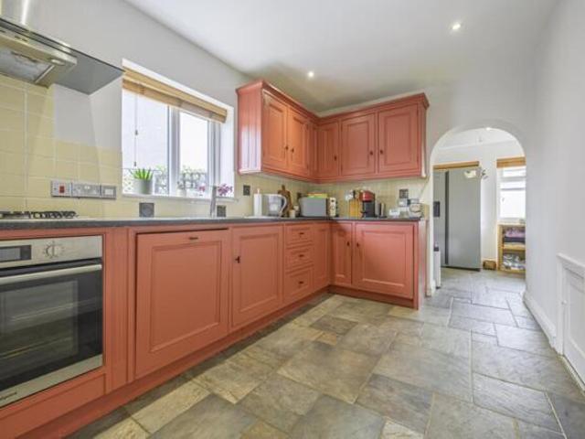 For Sale 4 Bedroom House Cirencester Gloucestershire DS98118853
