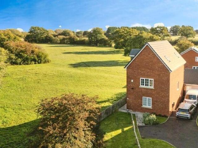 For Sale 4 Bedroom House Crewe Cheshire East DS99895403