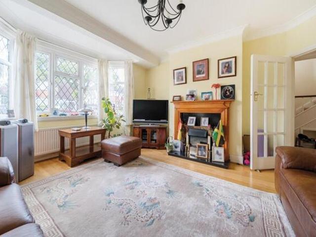 For Sale 4 Bedroom House Croydon Greater London DLS101796903