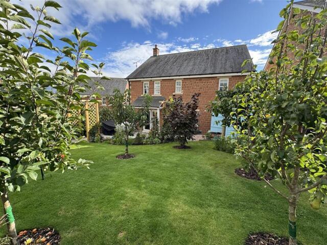 For Sale 4 Bedroom House Cumbria Cumbria DLS99986512