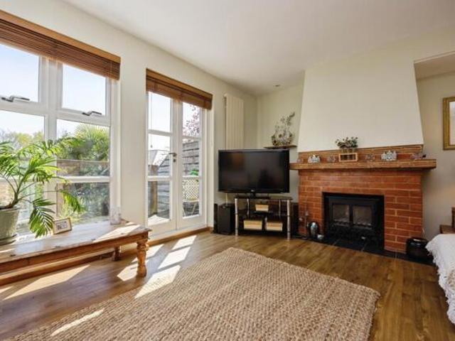 For Sale 4 Bedroom House Alton Hampshire DS101796945