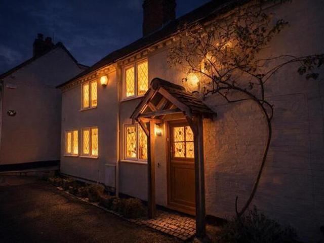 For Sale 4 Bedroom House Allesley West Midlands DLS99161466
