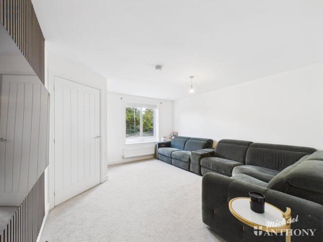 For Sale 4 Bedroom House Aston Reach Aston Reach DLS100824964