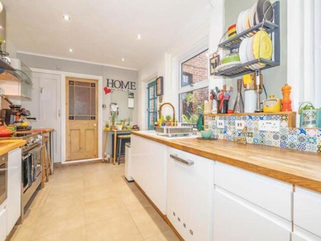 For Sale 4 Bedroom House Ashford Kent DS101796958