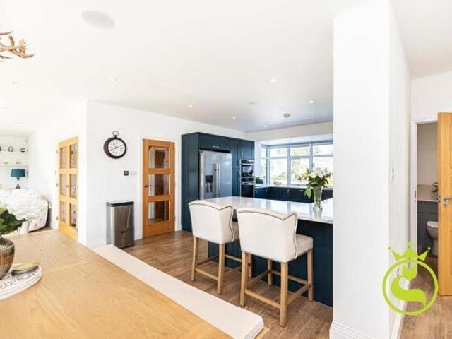 For Sale 4 Bedroom House Bournemouth Dorset DLS98968936