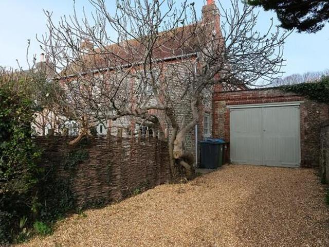 For Sale 4 Bedroom House Bognor Regis West Sussex DS98233473