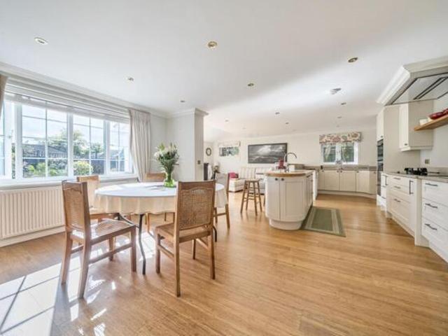 For Sale 4 Bedroom House Bognor Regis West Sussex DS99345181